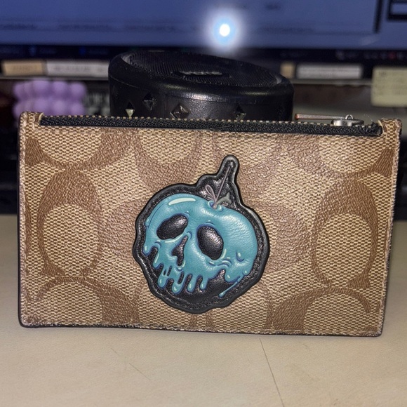 Coach | Bags | Coach Disney Card Case With Snow White Seven Dwarfs ...